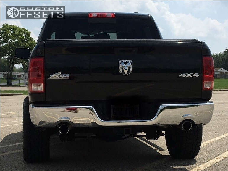 2009 Dodge Ram 1500 with 20x10 -25 Ultra Carnage and 275/55R20 Nitto ...