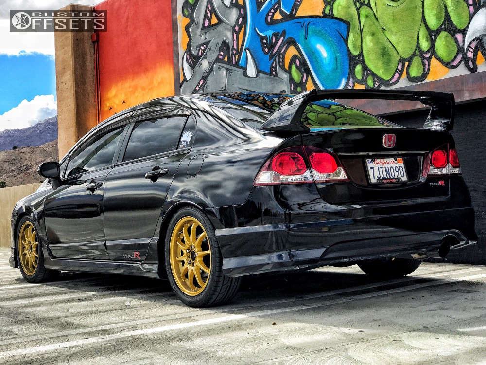 2009 Honda Civic with 17x7 40 Drag Dr9 and 215/45R17 Bridgestone ...