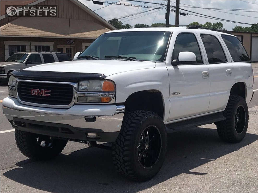 2001 GMC Yukon with 20x10 -12 Xtreme Mudder Xm-322 and 35/12.5R20 ...