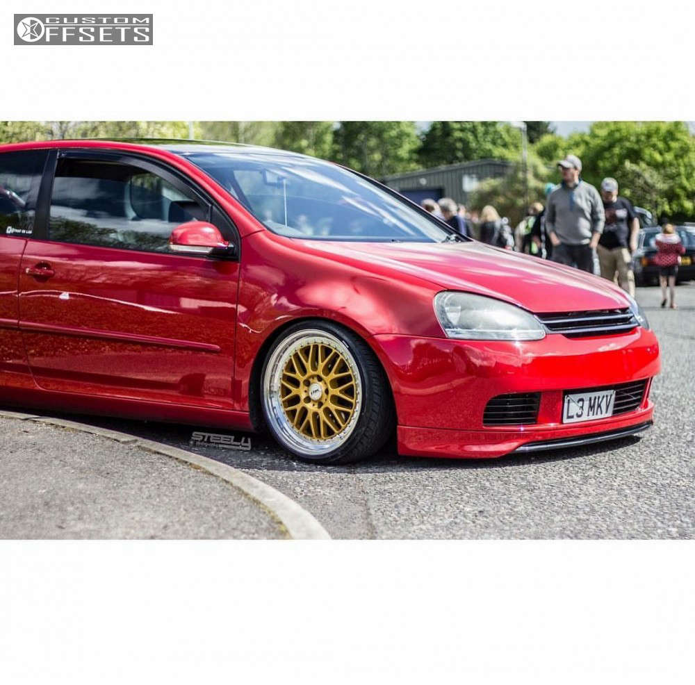 2005 Volkswagen Rabbit with 18x8.5 32 Rial Daytona and 205/35R18 ...