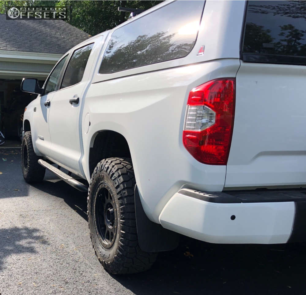 2018 Toyota Tundra with 18x9 25 Method Nv and 285/75R18 Nitto Ridge ...