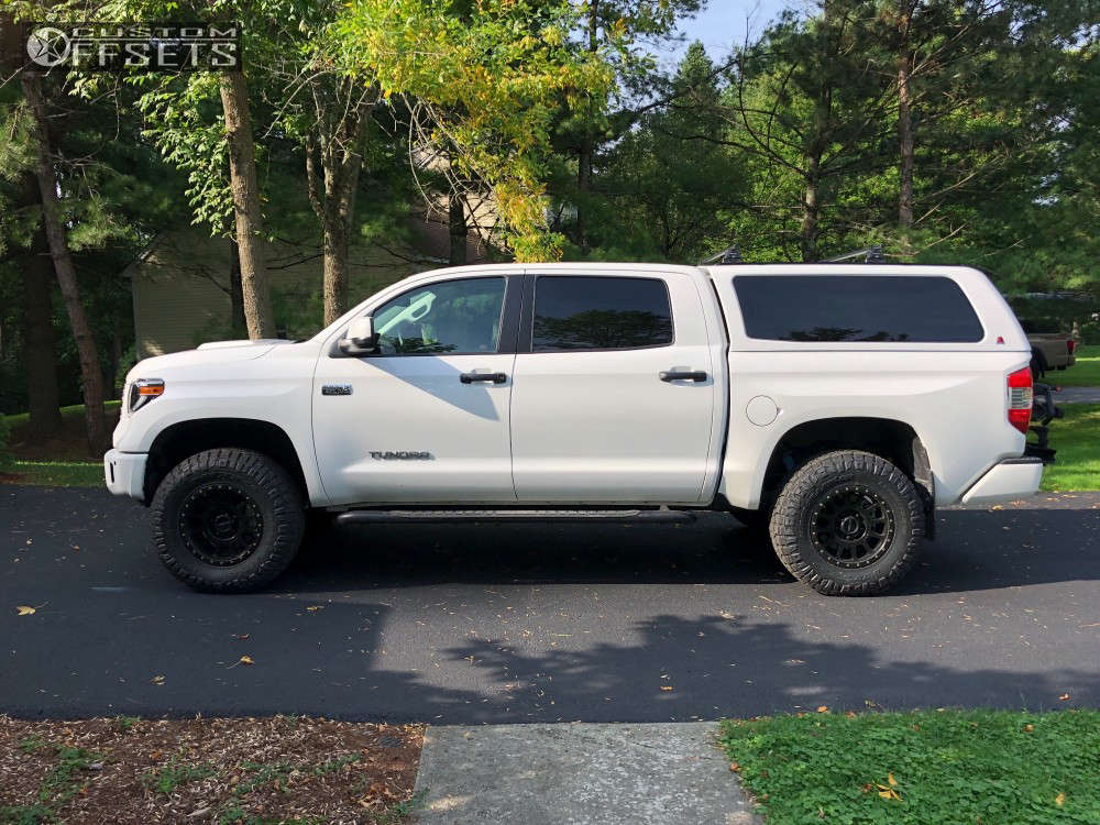 2018 Toyota Tundra with 18x9 25 Method Nv and 285/75R18 Nitto Ridge ...
