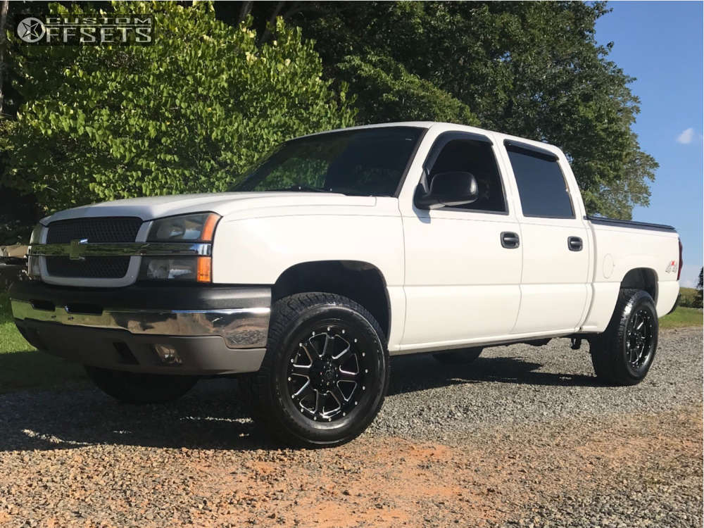2005 Chevrolet Silverado 1500 Wheel Offset Aggressive > 1" Outside ...