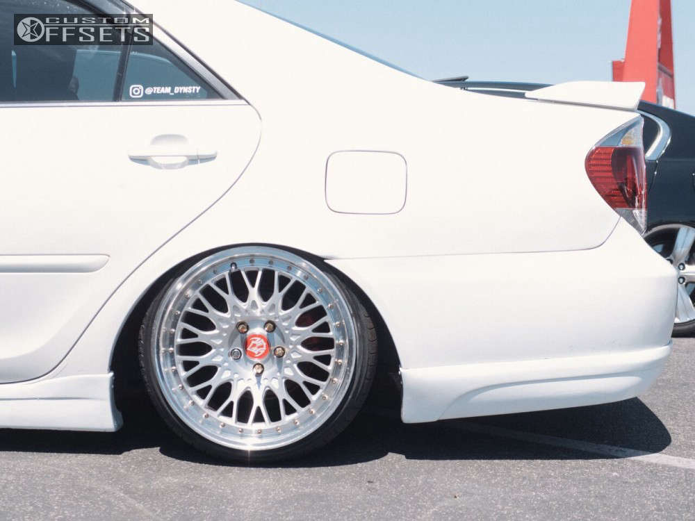 2005 Toyota Camry with 18x9.5 25 VIP Modular Vrc110 and 215/35R18 ...