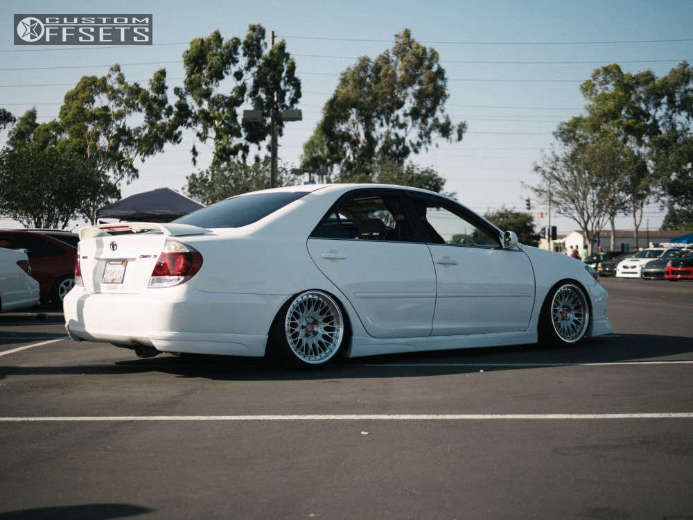 2005 Toyota Camry with 18x9.5 25 VIP Modular Vrc110 and 215/35R18 ...