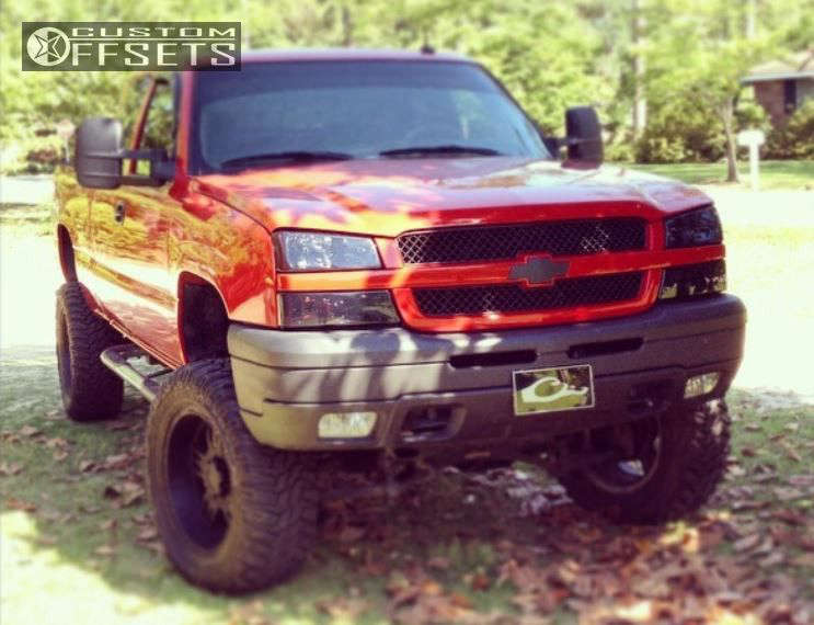 2003 Chevrolet Silverado 1500 with 20x10 -12 Moto Metal MO958 and 35/12 ...