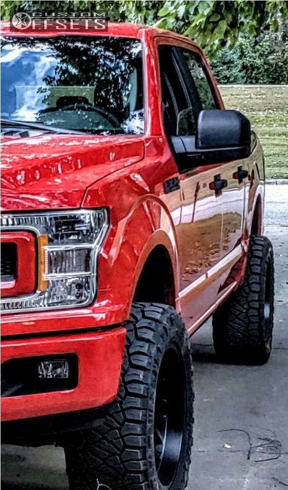 2018 Ford F-150 with 20x10 -25 Toxic Punisher and 33/12.5R20 Nitto ...
