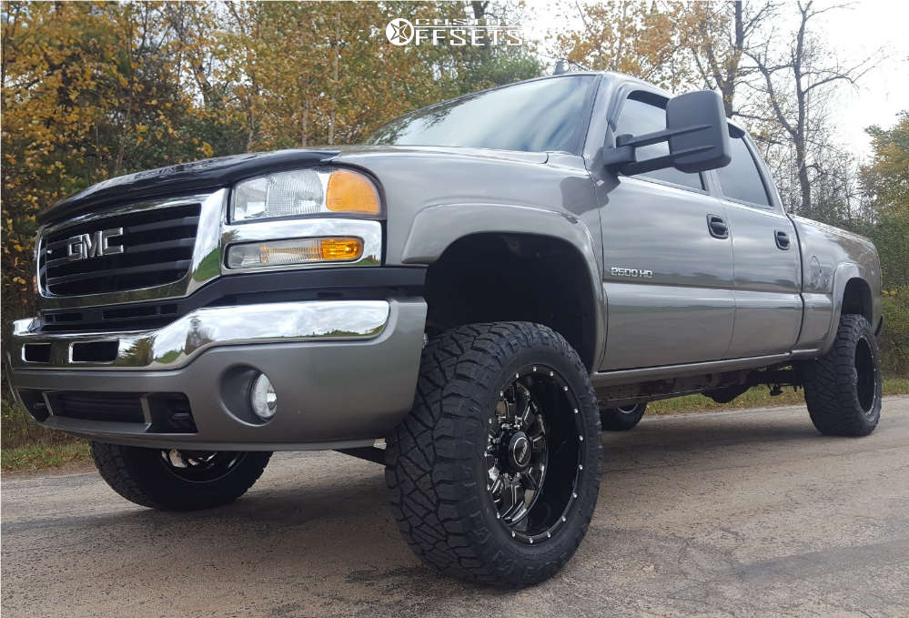 2006 GMC Sierra 2500 HD with 20x10 -19 Sota Scar and 295/55R20 Nitto ...