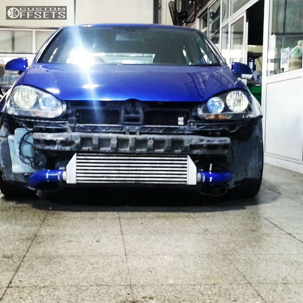 2007 Volkswagen GTI with 18x8 35 OZ Racing Ultraleggera HLT and 225 ...