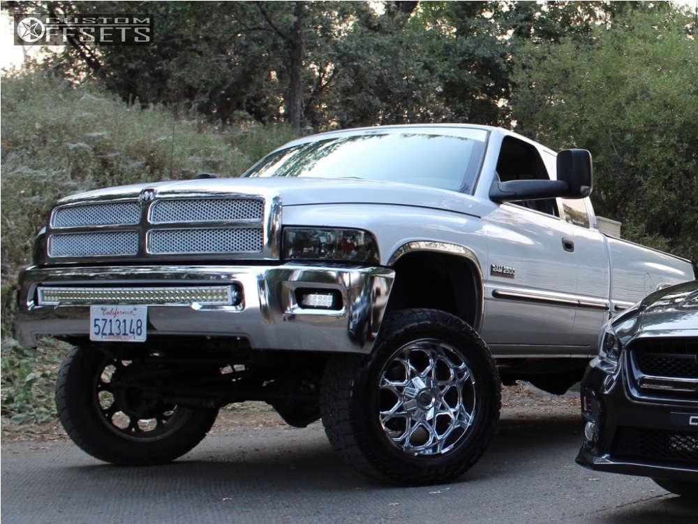 1999 Dodge Ram 2500 with 20x10 -19 Scorpion Sc10 and 305/55R20 Falken WildPeak AT3W and Leveling ...