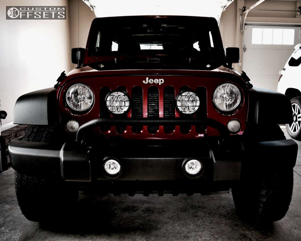 2013 Jeep Wrangler with 17x9 -12 Dropstars 645mb and 285/70R17 Toyo ...