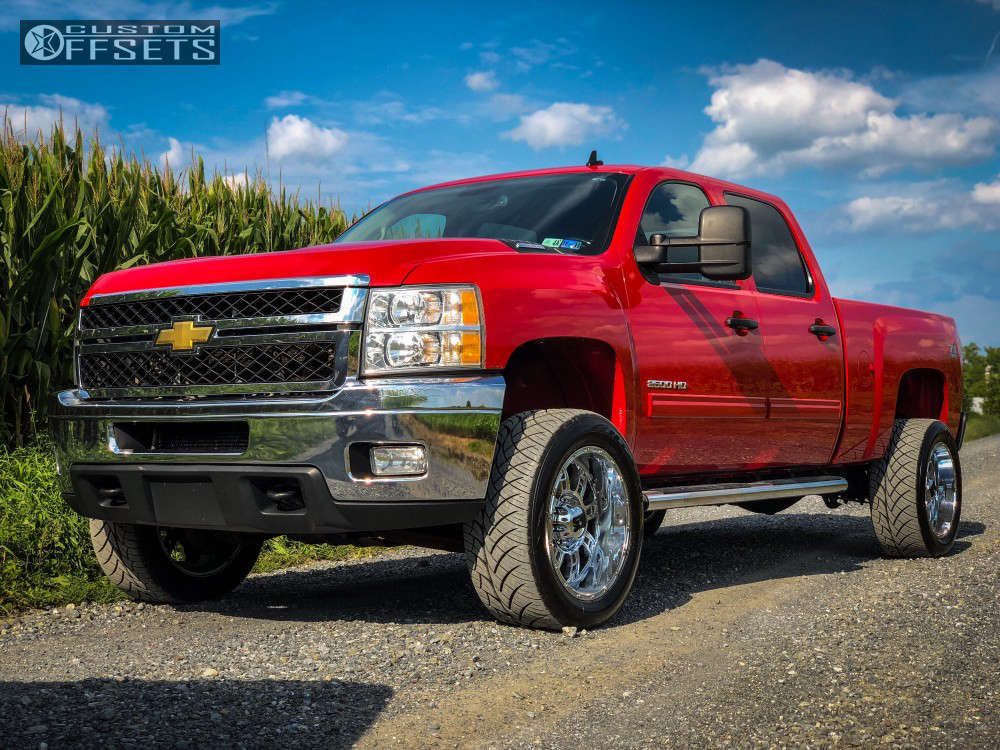2011 Chevrolet Silverado 2500 HD with 20x10 -24 XD Riot and 305/50R20 ...