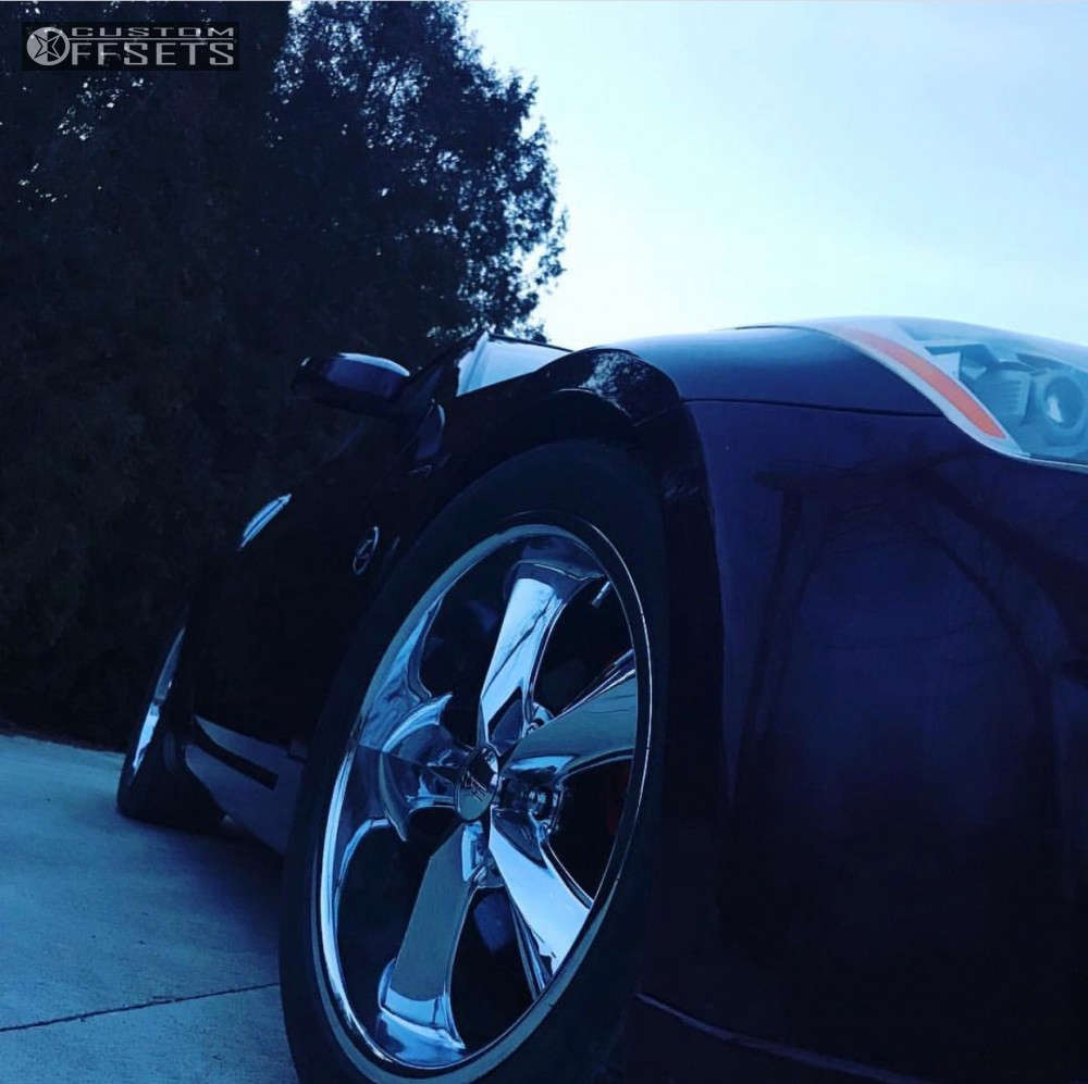 2003 Nissan 350Z with 18x9.5 34 Foose Legend and 245/25R18 BFGoodrich ...