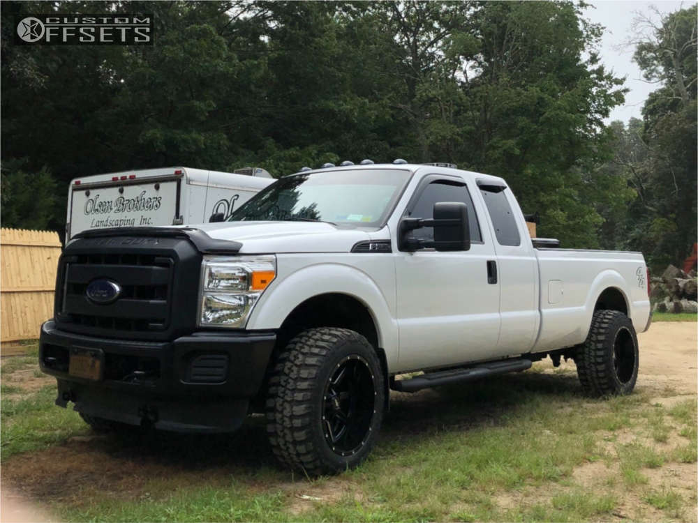 2016 Ford F-250 Super Duty with 20x12 -44 Dps Offroad L1164 and 33/12 ...