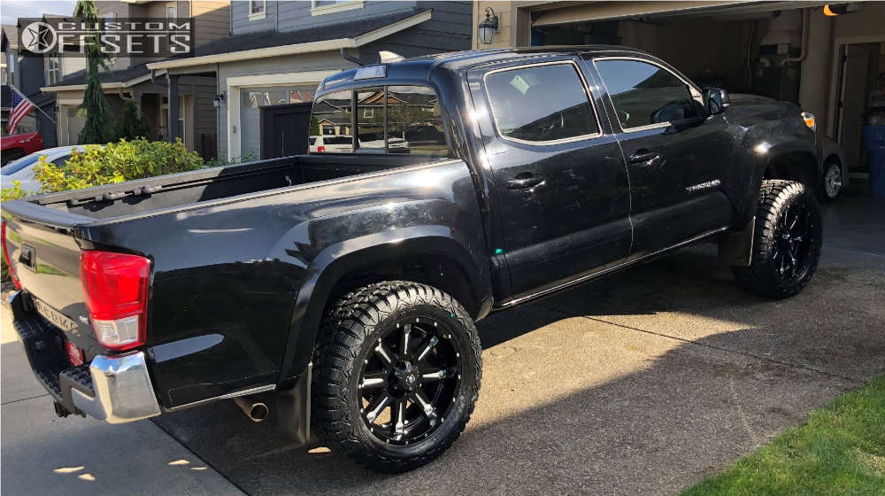 2016 Toyota Tacoma with 20x9 Gima Overdrive and 33/12.5R20 Haida Hd878 ...
