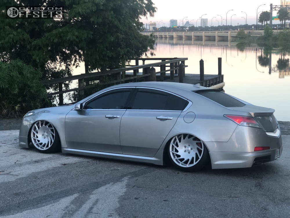 2010 Acura TL with 20x10.5 45 Vossen Vle-1 and 245/35R20 Federal 595 ...