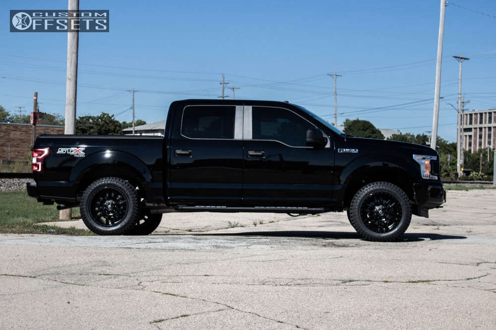2018 Ford F-150 with 20x10 -18 Fuel Sledge and 33/12.5R20 Atturo Trail ...