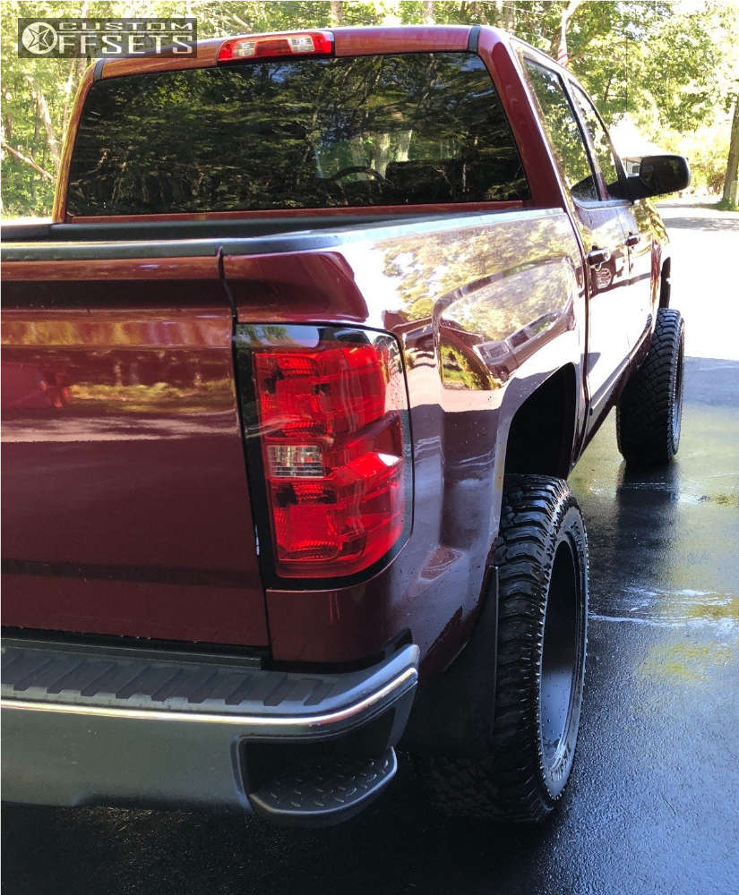 2017 Chevrolet Silverado 1500 with 22x10 -25 Hostile Fury and 325/50R22 ...