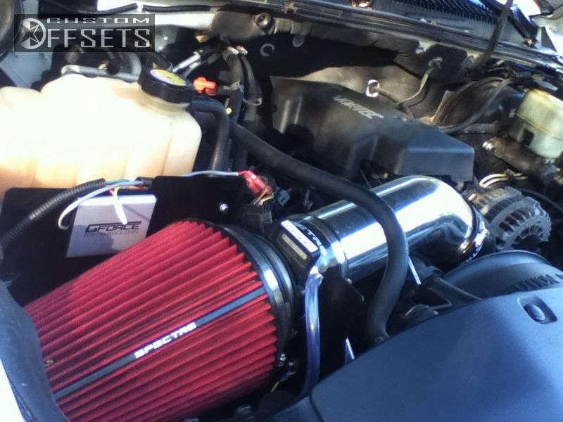 2000 GMC Yukon with 16x8 6 American Racing 10892 and 31/11.5R16 ...