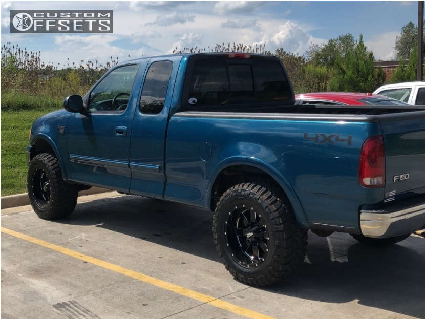 2000 Ford F-150 with 18x10 -24 Moto Metal Mo962 and 33/12.5R18 General ...