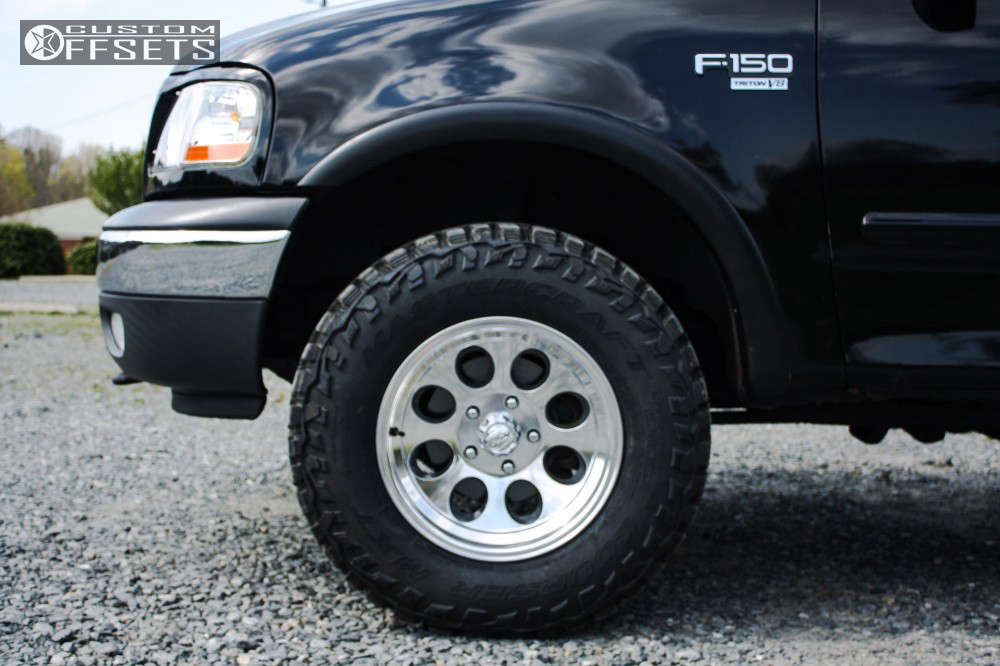 2000 Ford F-150 with 17x9 0 Alloy Ion 171 and 285/70R17 Mastercraft ...