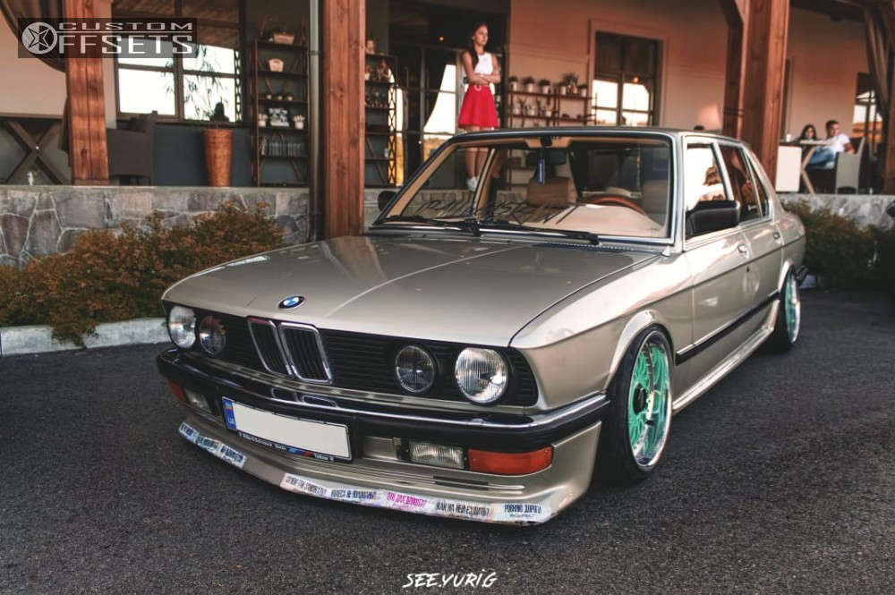 1986 BMW 5 Series with 17x10 -1 BBS Rc090 and 205/40R17 Achilles Atr ...