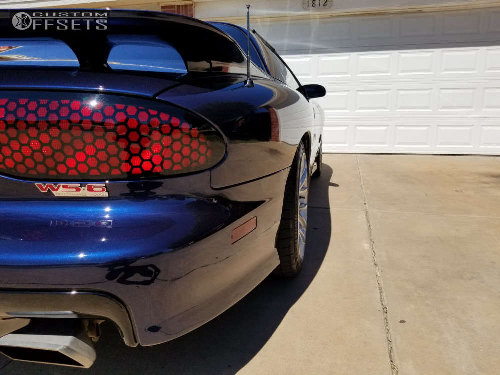 2001 Pontiac Firebird with 18x8.5 35 Miro Type 111 and 275/35R18 ...