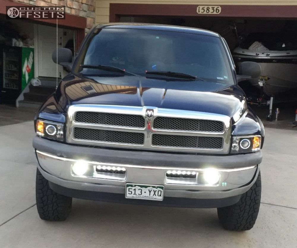 2001 Dodge Ram 1500 with 16x8 0 Vision Warrior and 285/75R16 Cooper ...