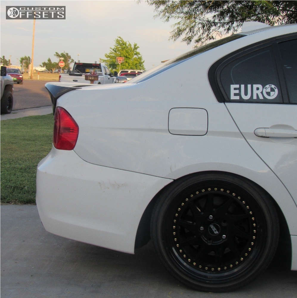 2007 BMW 328i with 18x9.5 35 ESR Sr09 and 215/40R18 Kumho Solus Kh25 ...