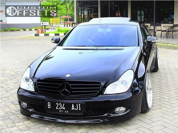 2006 Mercedes-Benz CLS550 with 19x10 -10 BBS SRV and 245/35R19 Accelera ...