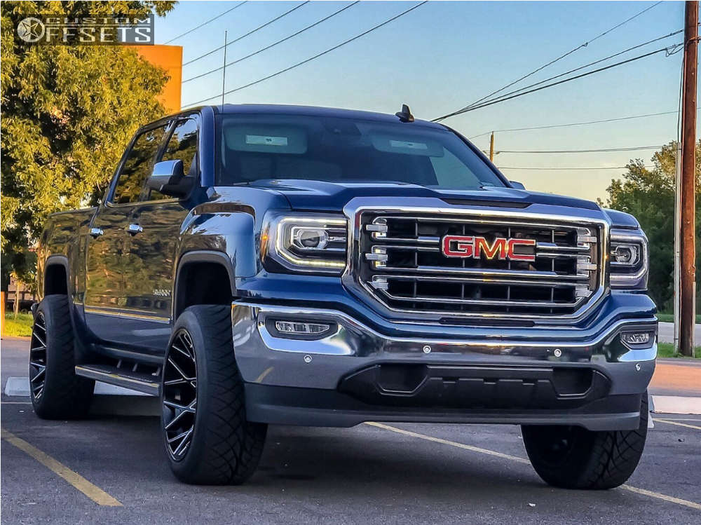 2018 GMC Sierra 1500 with 22x12 -44 XD Xd831 and 305/45R22 Nitto NT420V ...