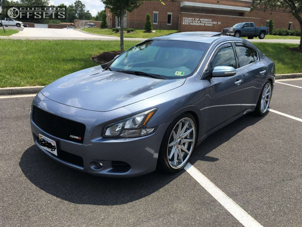 2012 Nissan Maxima with 20x9 35 Rohana Rc10 and 255/35R20 Nitto Nt555 ...