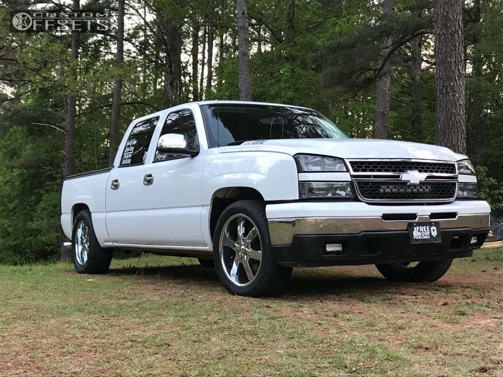 2007 Chevrolet Silverado 1500 Classic with 20x8.5 30 U2 U2-55sb and 275 ...