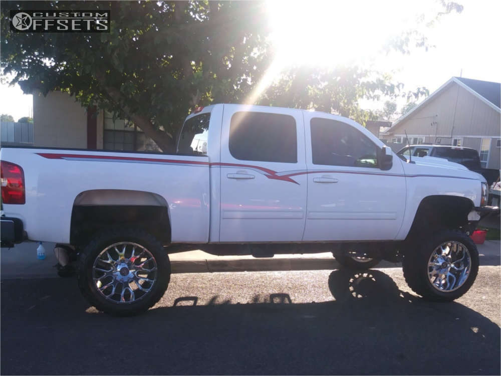 2013 Chevrolet Silverado 1500 with 22x12 -44 Scorpion Sc19 and 325/50R22 AMP Mud Terrain Attack ...
