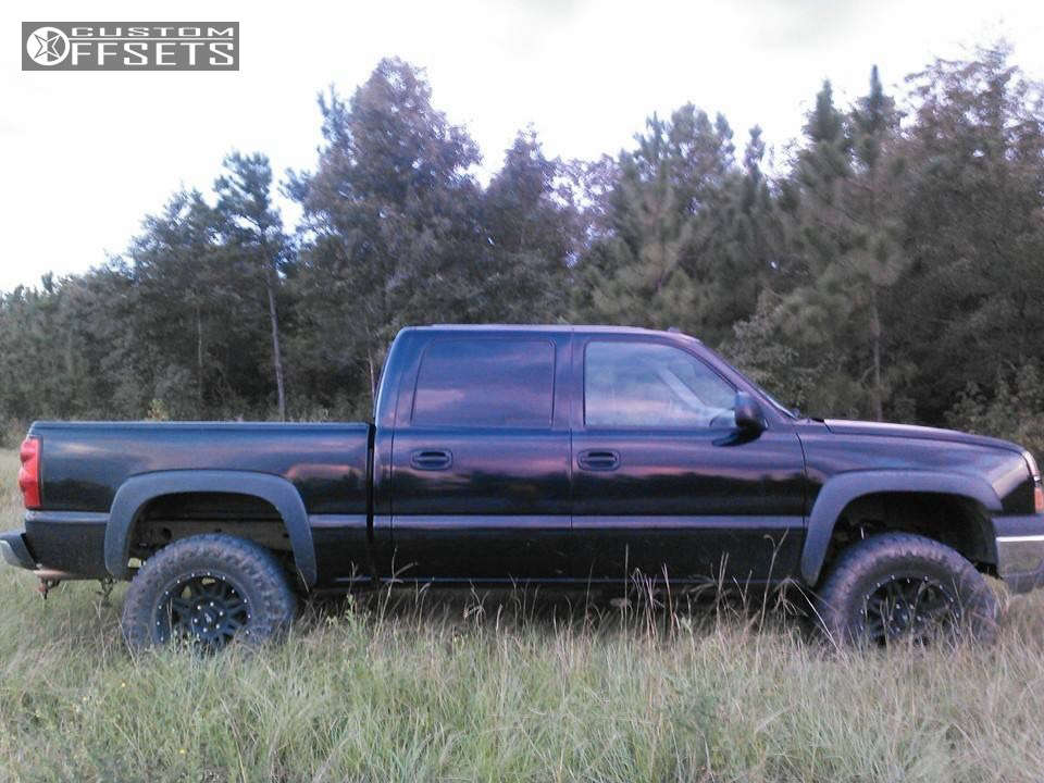 2005 Chevrolet Silverado 1500 with 18x9 Pro Comp Series 05 and 35/12 ...