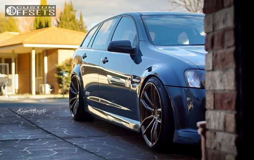 2008 Holden Commodore with 20x10 35 Koya Sf-011 and 245/35R20 Achilles ...