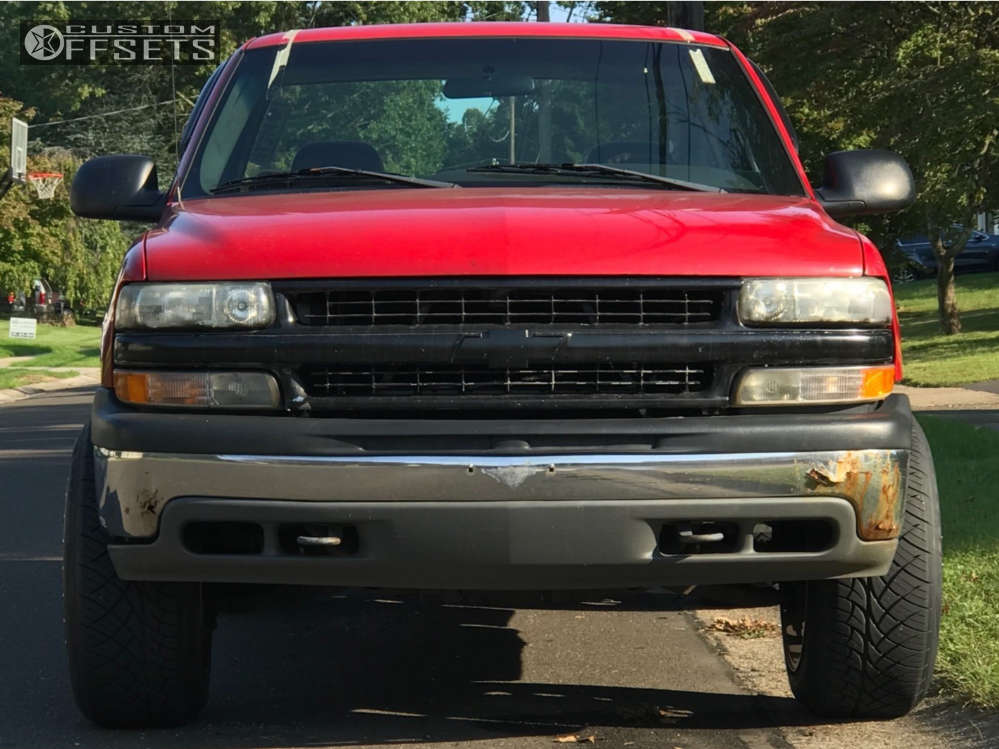 2000 Chevrolet Silverado 1500 with 20x12 -52 Method Nv and 275/55R20 ...