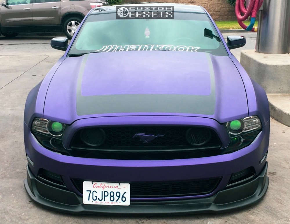 2014 Ford Mustang with 19x8.5 35 SVE Drift and 255/35R19 Accelera Phi ...