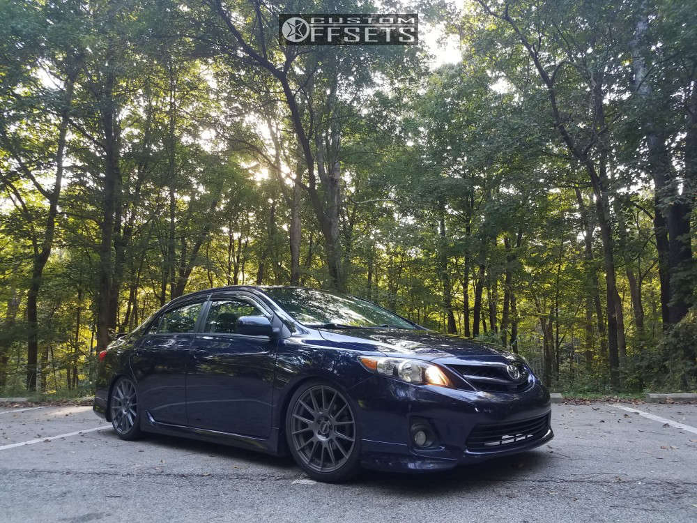 2013 Toyota Corolla with 18x8 48 Moda MD22 and 225/40R18 Cooper Zeon ...