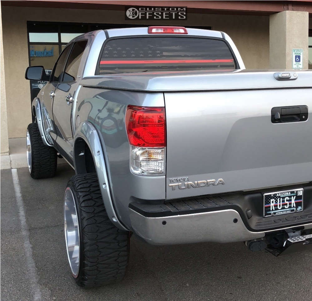 2010 Toyota Tundra with 26x14 -76 Fuel Forged Ff45 and 35/13.5R26 Tri ...