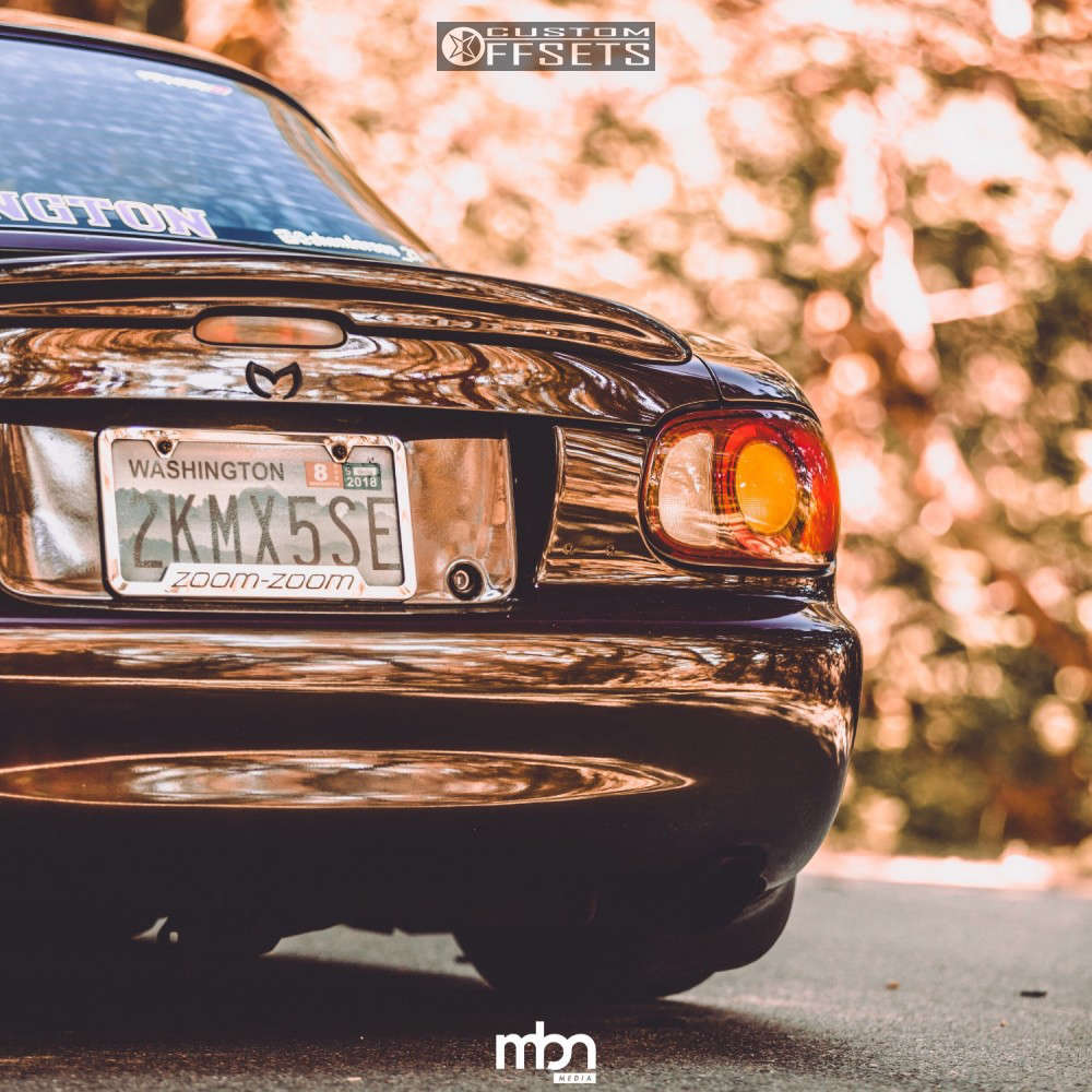 2000 Mazda Miata with 15x8 36 949 Racing 6UL and 195/45R15 Toyo Tires ...