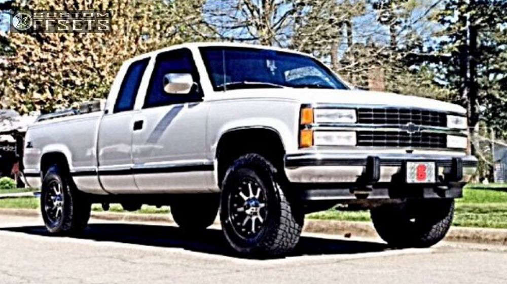 1992 Chevrolet K1500 with 17x9 18 XD Addict and 285/70R17 Nitto Terra ...