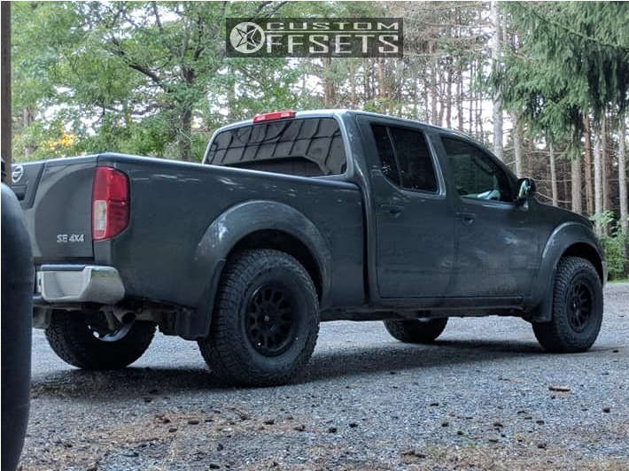 2009 Nissan Frontier with 16x8 15 Fuel Vector and 285/75R16 Falken ...
