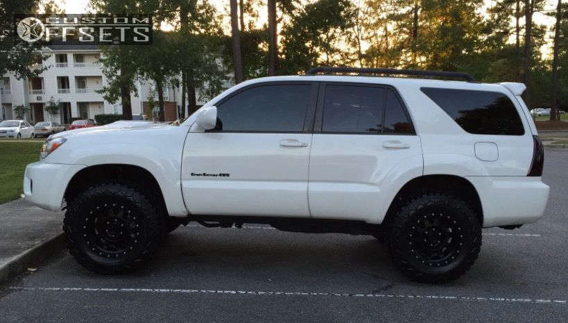2006 Toyota 4Runner with 17x9 -12 Method Mr101 and 285/70R17 Hankook ...