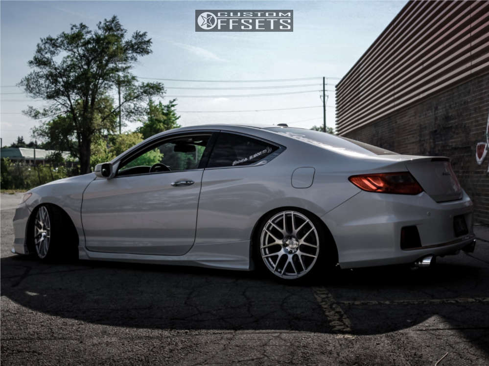 2013 Honda Accord with 19x9.5 40 Varrstoen Es4 and 235/35R19 Pirelli ...