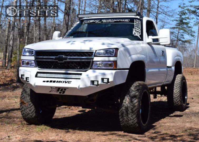 2003 Chevrolet Silverado 1500 with 22x12 -44 Fuel Renegade and 35/12 ...