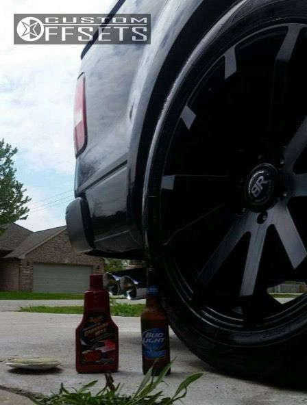 2005 Ford F-150 with 22x9.5 38 Black Rhino Traverse and 305/45R22 Nitto ...