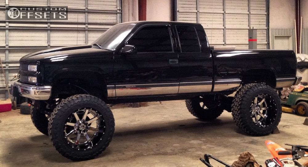 1998 Chevrolet K1500 with 24x14 -75 Fuel Maverick and 40/15.5R24 Toyo ...