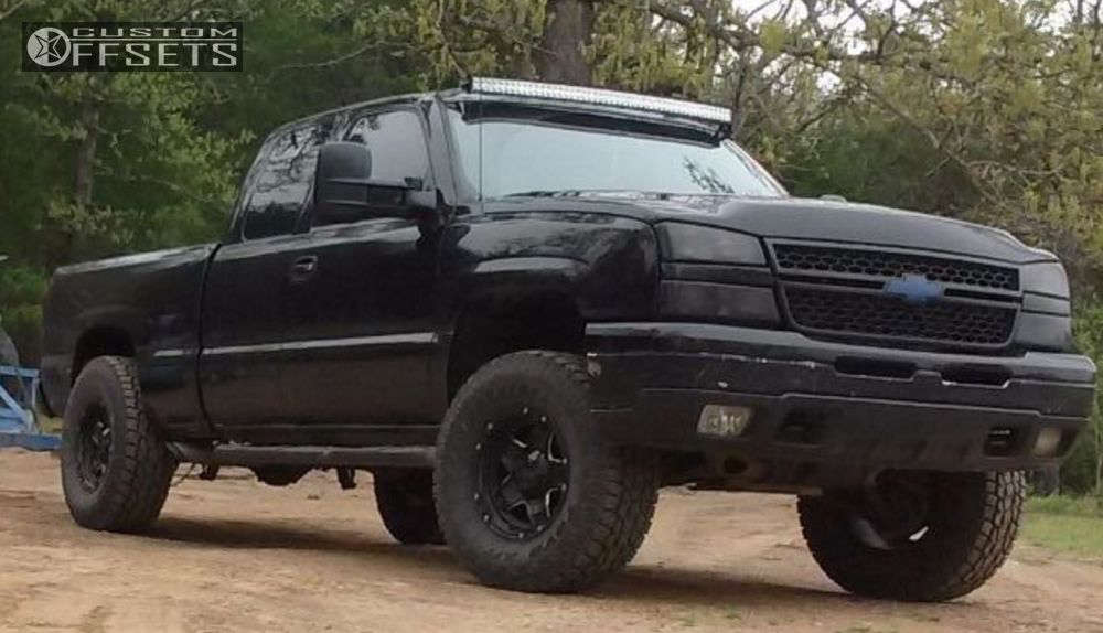 2007 Chevrolet Silverado 1500 Classic with 17x9 -13 Tuff T10 and 305 ...