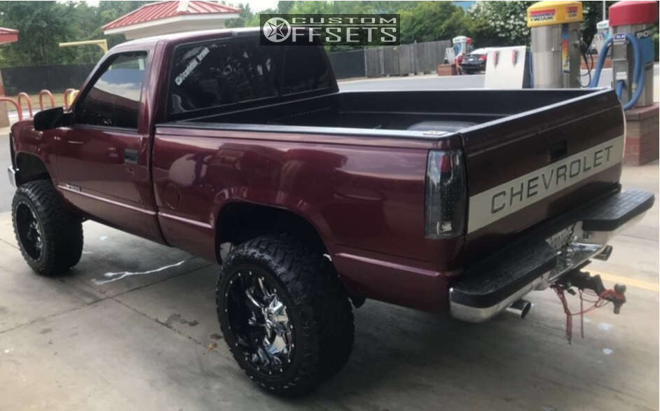 1995 Chevrolet C1500 with 20x12 -44 Fuel Cleaver D240 and 33/12.5R20 ...